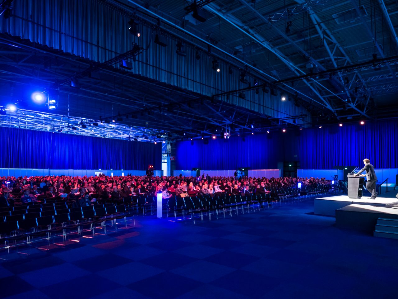 ©2016 Edwin van Wijk - PIONEER - European Network of Excellence for Big ...